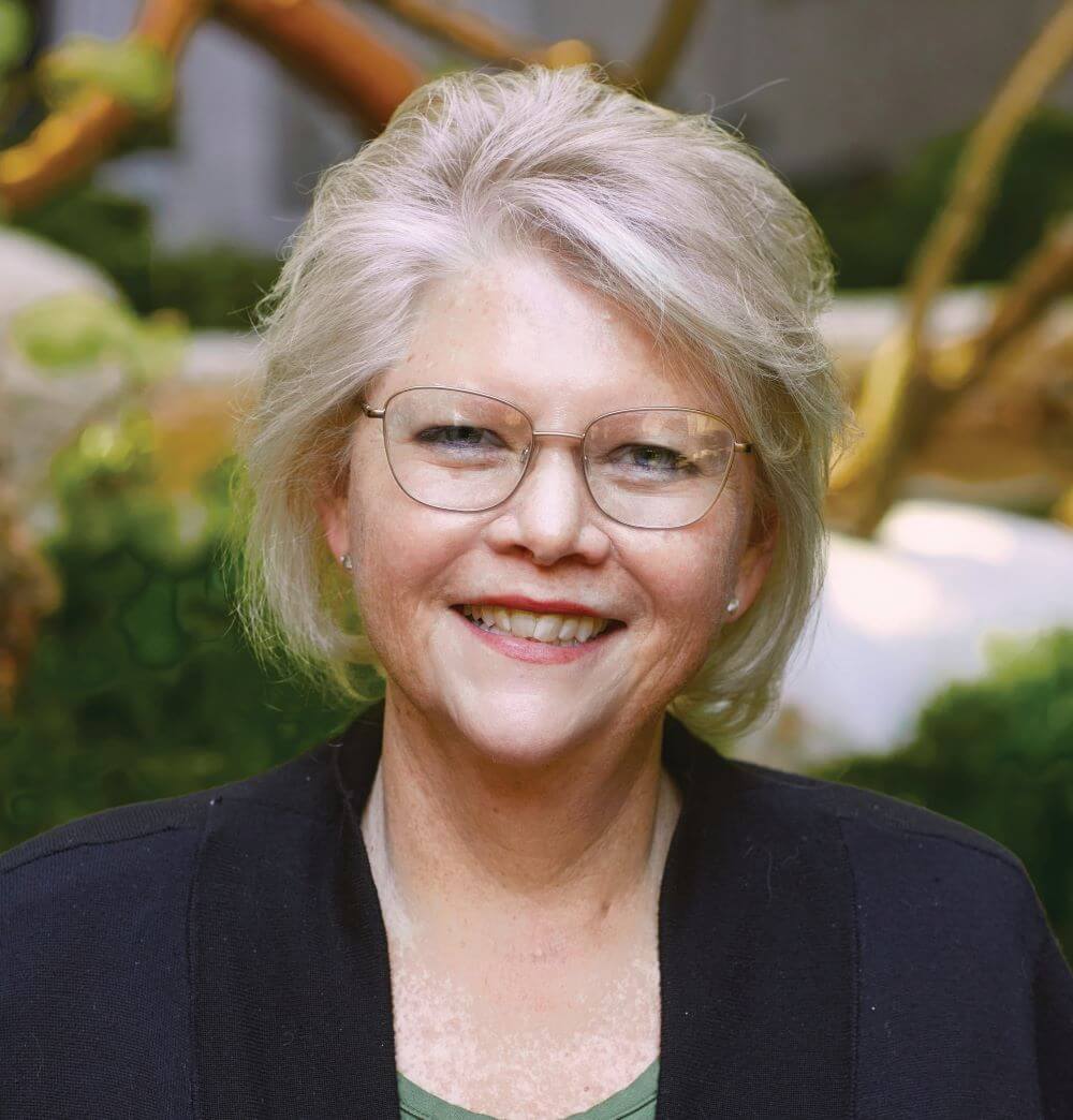 Beyond the Bio: Joyce Mason-Monheim - Texas State Florist Association